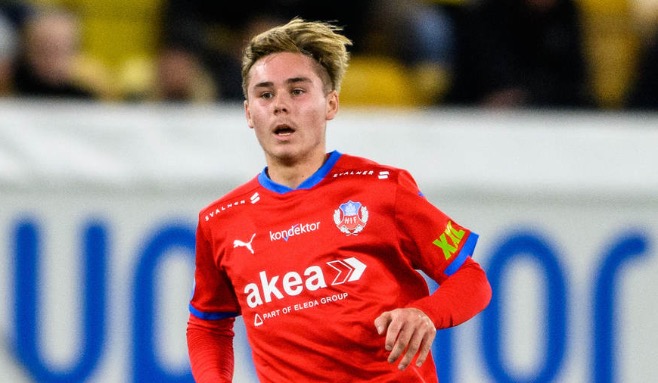 Officiellt: Helsingborgs IF flyttar upp Simon Bengtsson - Fotbolltransfers.com