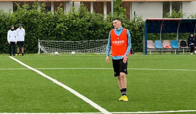 KLART: Bologna värvar Bamir Sadiku - Fotbolltransfers.com