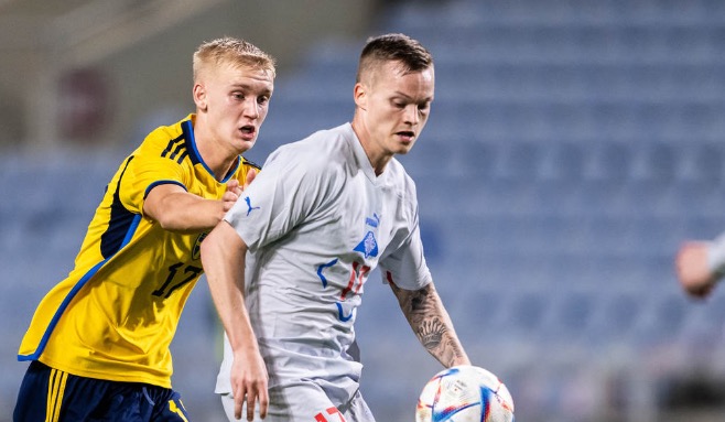 Officiellt: Aron Sigurdarson klar för KR Reykjavik - Fotbolltransfers.com