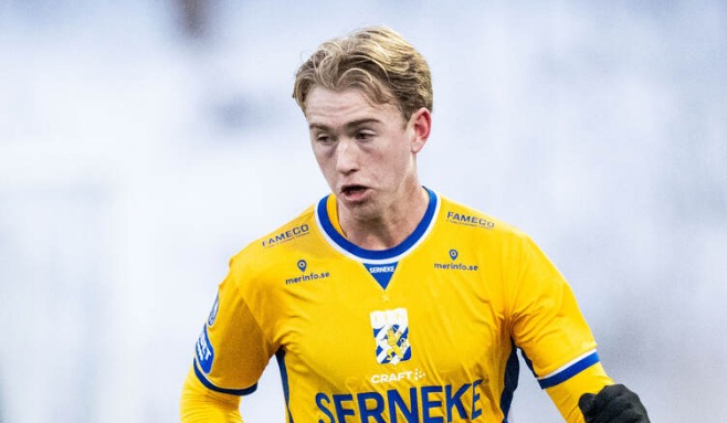 Officiellt: IFK Göteborg flyttar upp Noah Tolf - Fotbolltransfers.com
