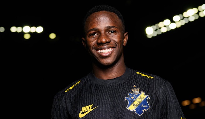 Officiellt: AIK värvar Mohammed Shilla - Fotbolltransfers.com