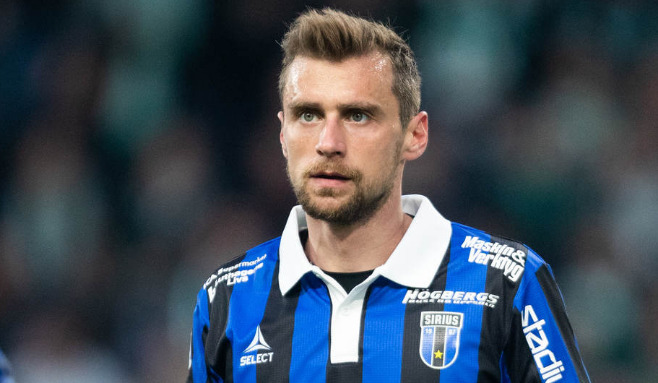 Filip Rogic - Kontrakt & statistik - Fotbolltransfers