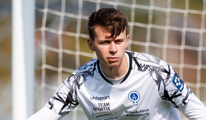 Hugo Claesson - Kontrakt & statistik - Fotbolltransfers